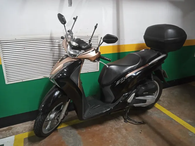 Motos Honda SH 150i/dlx no Brasil