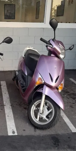 "moto rosa" no Brasil