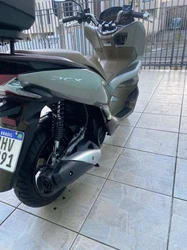 Motos Honda PCX 2022 no Brasil