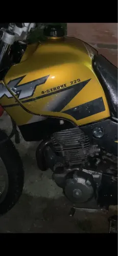 Motos Yamaha XT 225 no Brasil