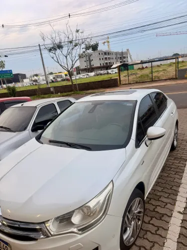 Citroen C4 Lounge Exclusive 1.6 Turbo 4P Aut. Usados e Novos