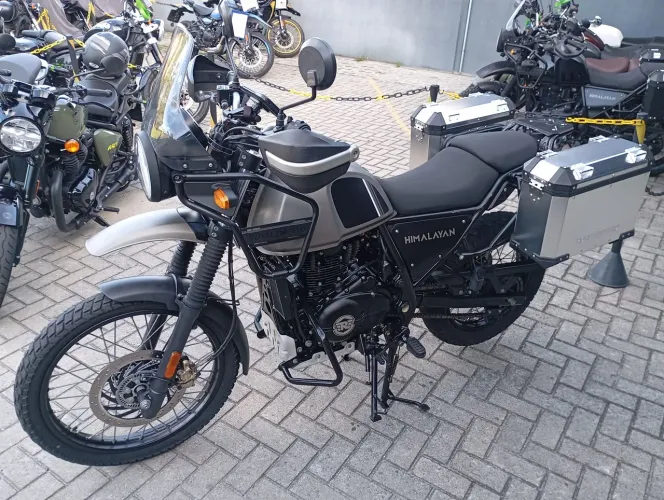 Motos Royal Enfield Himalayan 411 EFI no Brasil