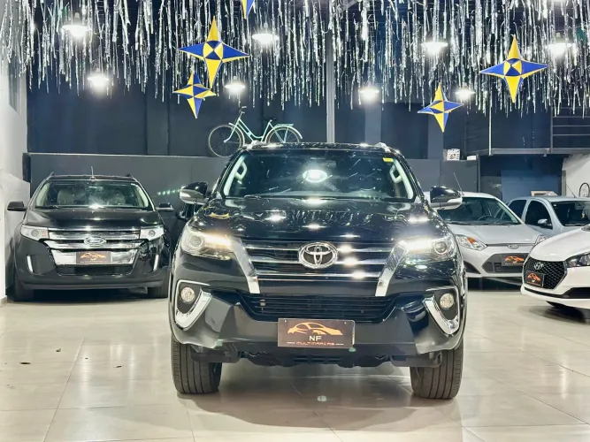 Toyota Hilux SW4 SRX 4X4 2.8 TDI 16V Dies. Aut. Usados e Novos