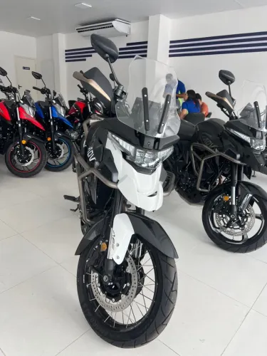 Motos Zontes T 350 X no Brasil