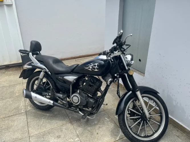 Motos Kasinski Mirage no Brasil