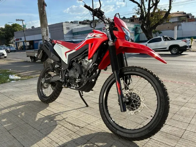 Motos Honda XR 250 Tornado no Brasil