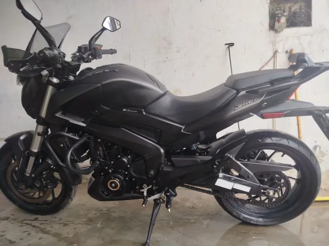 Motos Bajaj Dominar 400 no Brasil