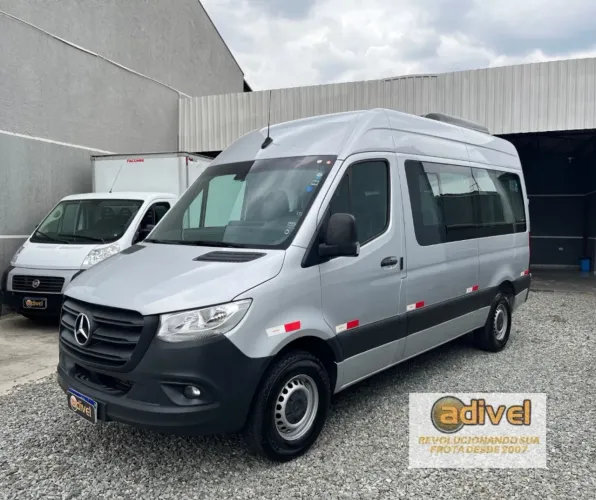 Mercedes-Benz Sprinter 417 Van L.t.a. 16L Diesel (e6) Usados e Novos