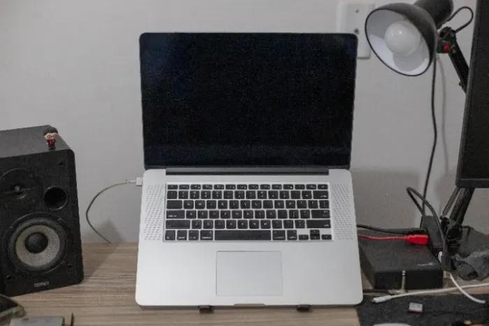 "tela de 15 polegadas" no Brasil