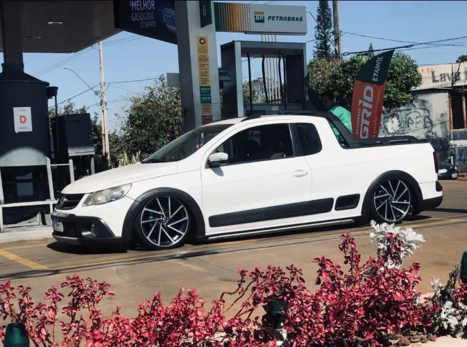 "saveiro com som automotivo" no Brasil