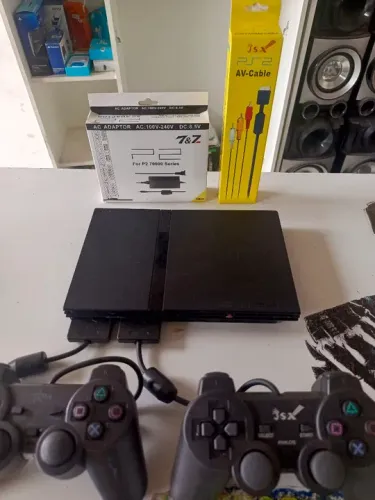 "playstation 2 slim" - Consoles de Vídeo Game no Brasil