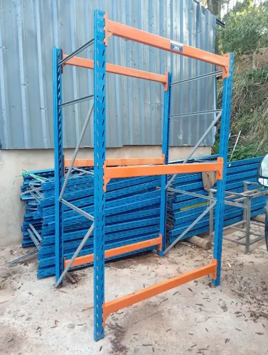 "prateleira porta palete" no Brasil