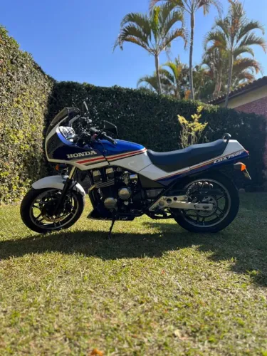 "honda cbx750" no Brasil