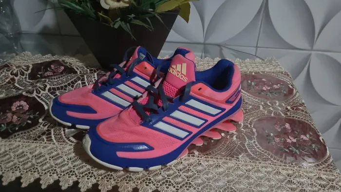 "springblade" no Brasil