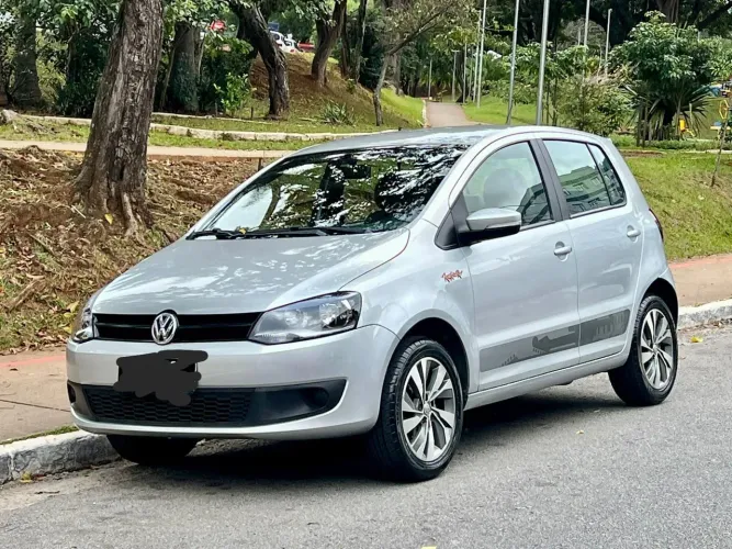 Volkswagen Fox Rock IN RIO 1.6 MI Total Flex 8V 5P Usados e Novos