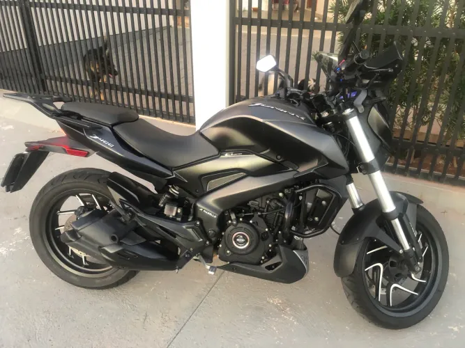Motos Bajaj Dominar 400 no Brasil