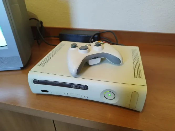 "xbox 360 fat" - Consoles de Vídeo Game no Brasil