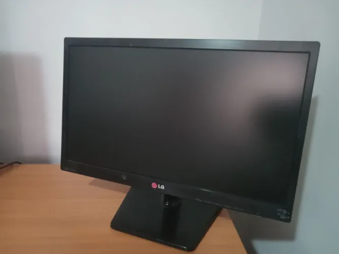 "monitores de 20 polegadas" - Monitores no Brasil