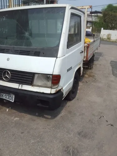 Mercedes-Benz 180-D Usados e Novos