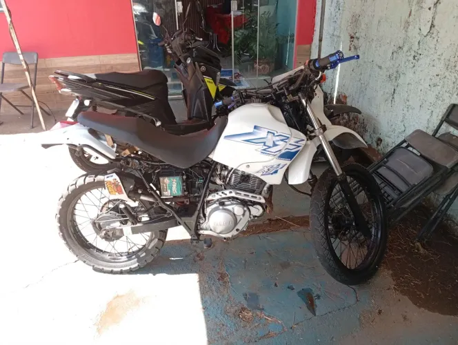 Motos Yamaha XT 225 no Brasil