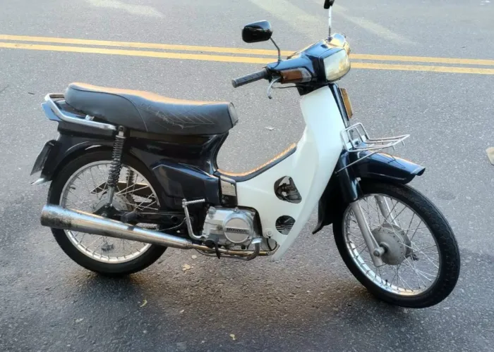 Motos Honda C 100 Dream no Brasil