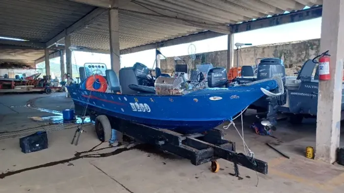 "timao de barco" - Barcos e aeronaves no Brasil