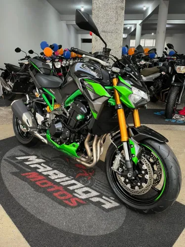 Motos Kawasaki Z 900 R Edition no Brasil