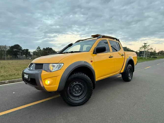 Mitsubishi L200 2016 Usados e Novos