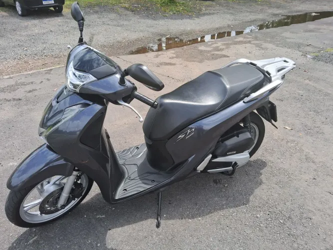 Motos Honda SH 150i/dlx no Brasil