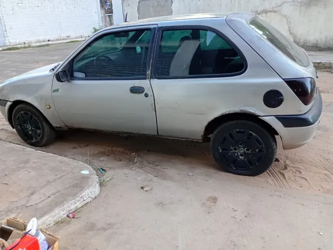 Ford Fiesta 2001 Usados e Novos
