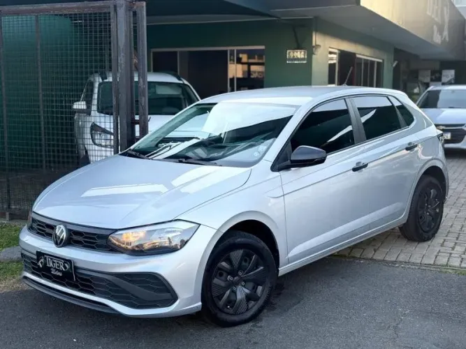 Volkswagen Polo Track First Edition 1.0 Flex 12V 5P Usados e Novos