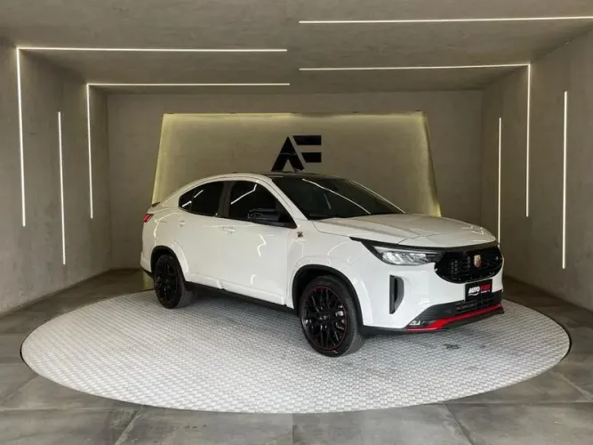 Fiat Fastback Abarth Turbo Flex 1.3 Aut. Usados e Novos