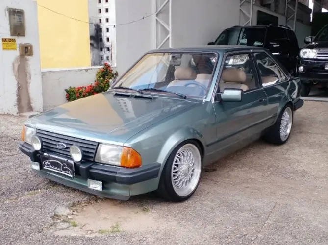 Carros 1985 Usados e Novos à venda