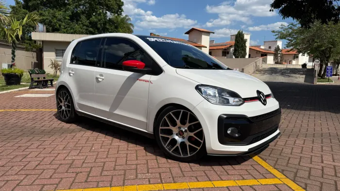 Volkswagen Up! Pepper 1.0 TSI L Flex 12V 5P Usados e Novos