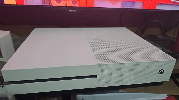 "xbox one slim" - Consoles de Vídeo Game no Brasil