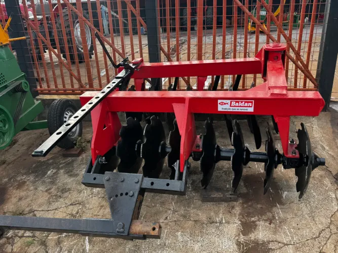 "maquinas e implementos agricolas" no Brasil