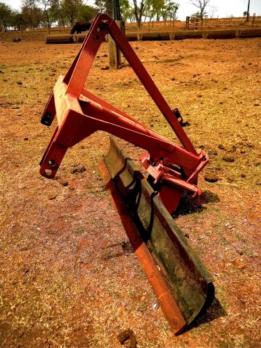 "plaina trator" no Brasil