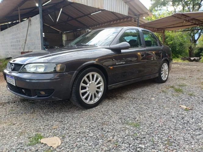 Chevrolet Vectra GLS/ Challenge 2.2 MPFI 16V Usados e Novos