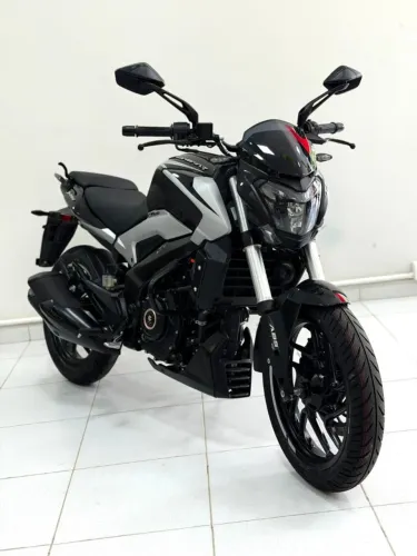 Motos Bajaj Dominar 200 no Brasil