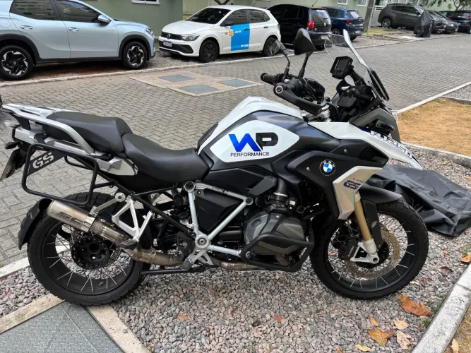Motos BMW R 1250 GS Spot no Brasil