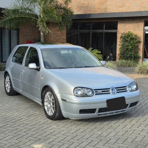 Volkswagen Golf 2003 Usados e Novos