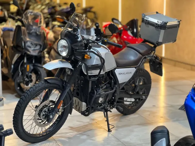 Motos Royal Enfield Himalayan 411 EFI no Brasil