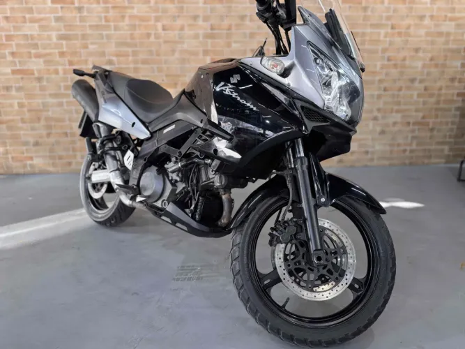Motos Suzuki DL 1000 V-strom no Brasil