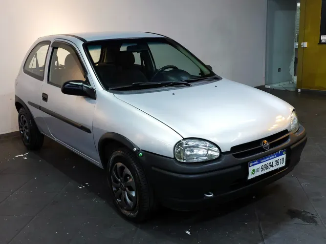 Chevrolet Corsa Wind 1.6 MPFI 4P Usados e Novos