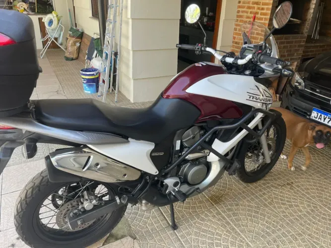 Motos Honda XL 700v Transalp no Brasil