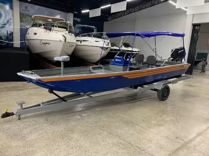 "timao de barco" - Barcos e aeronaves no Brasil