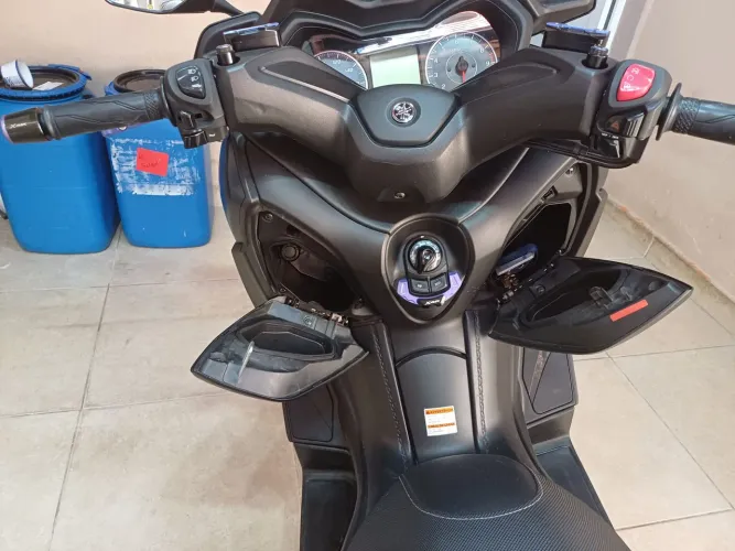 Motos Yamaha XMax 2024 no Brasil