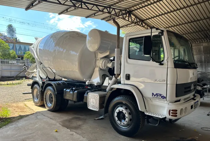 "auto betoneira" no Brasil