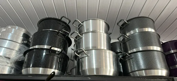 "tachos e panelas" - Utensílios Para Cozinha no Brasil