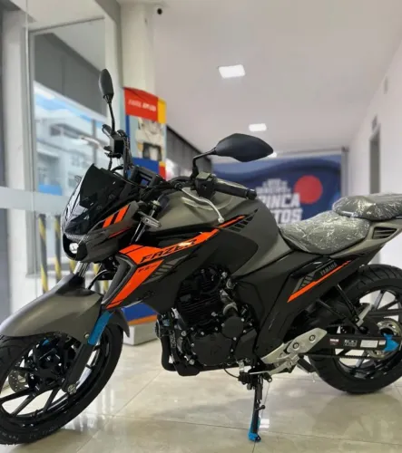 Motos Yamaha FZ25 2026 no Brasil